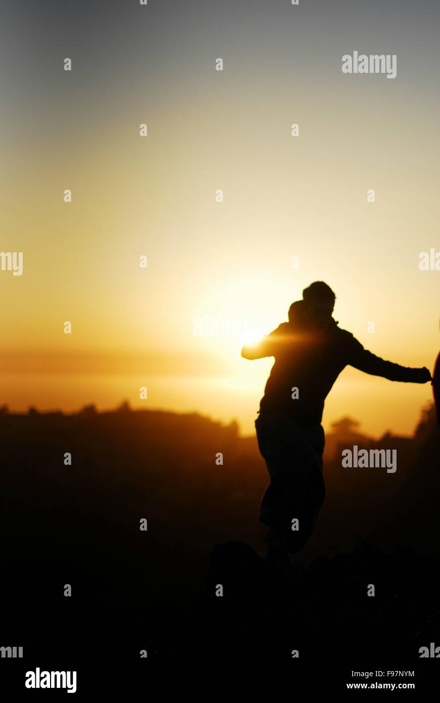 Man nature back lit silhouette hi-res stock photography and images - Alamy