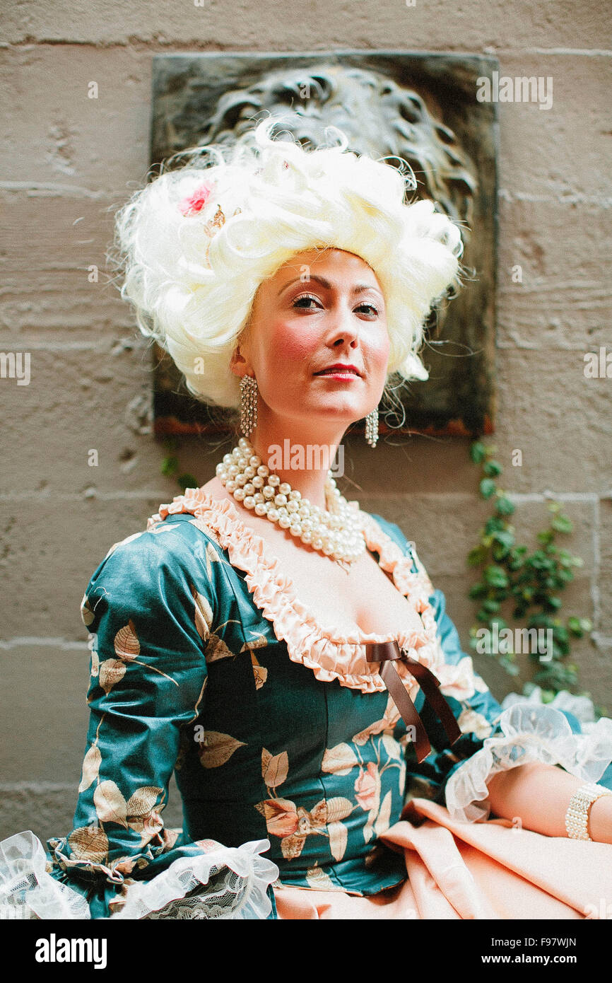 Victorian era portrait hi-res stock photography and images - Alamy
