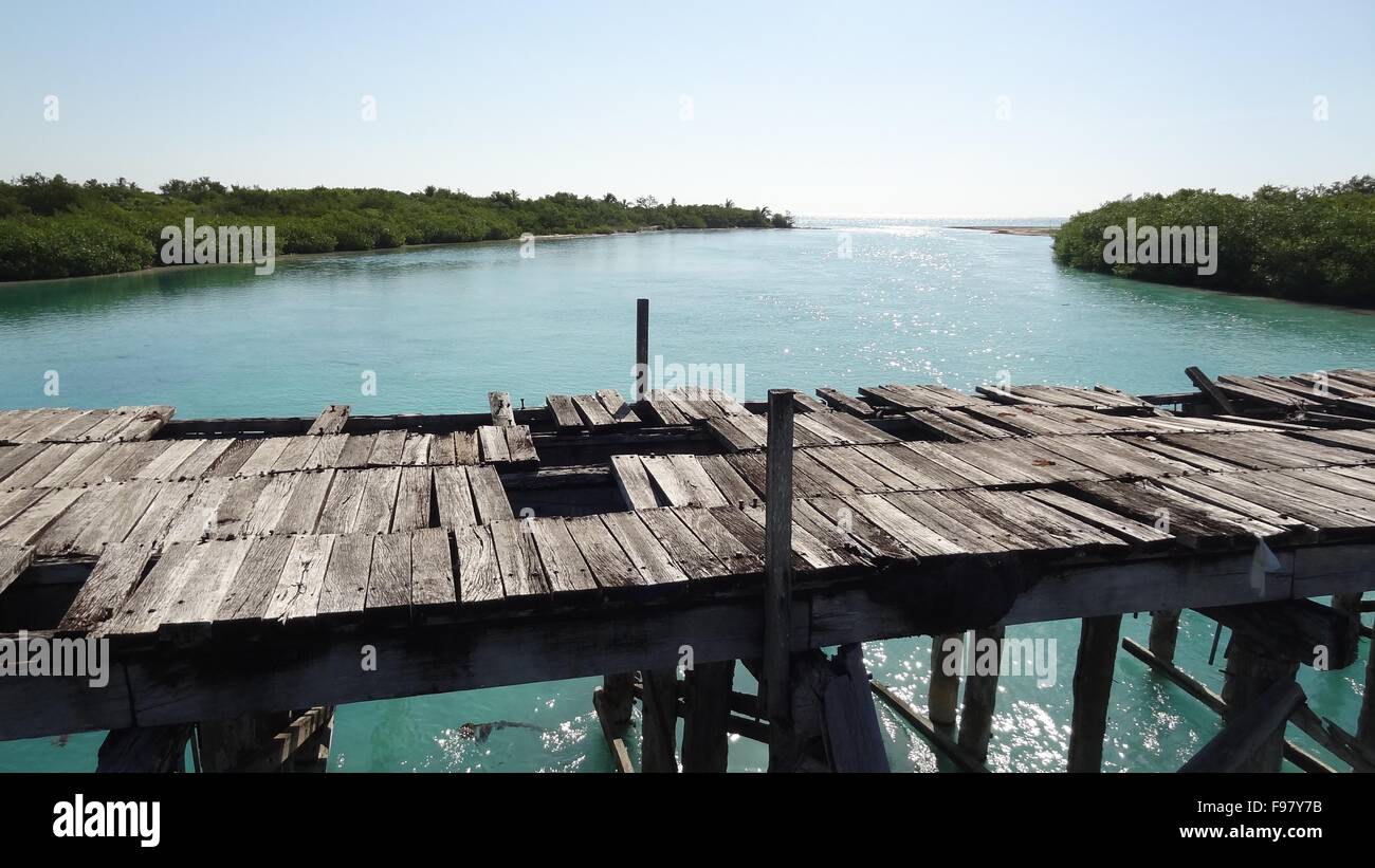 Damaged bridge hi-res stock photography and images - Alamy