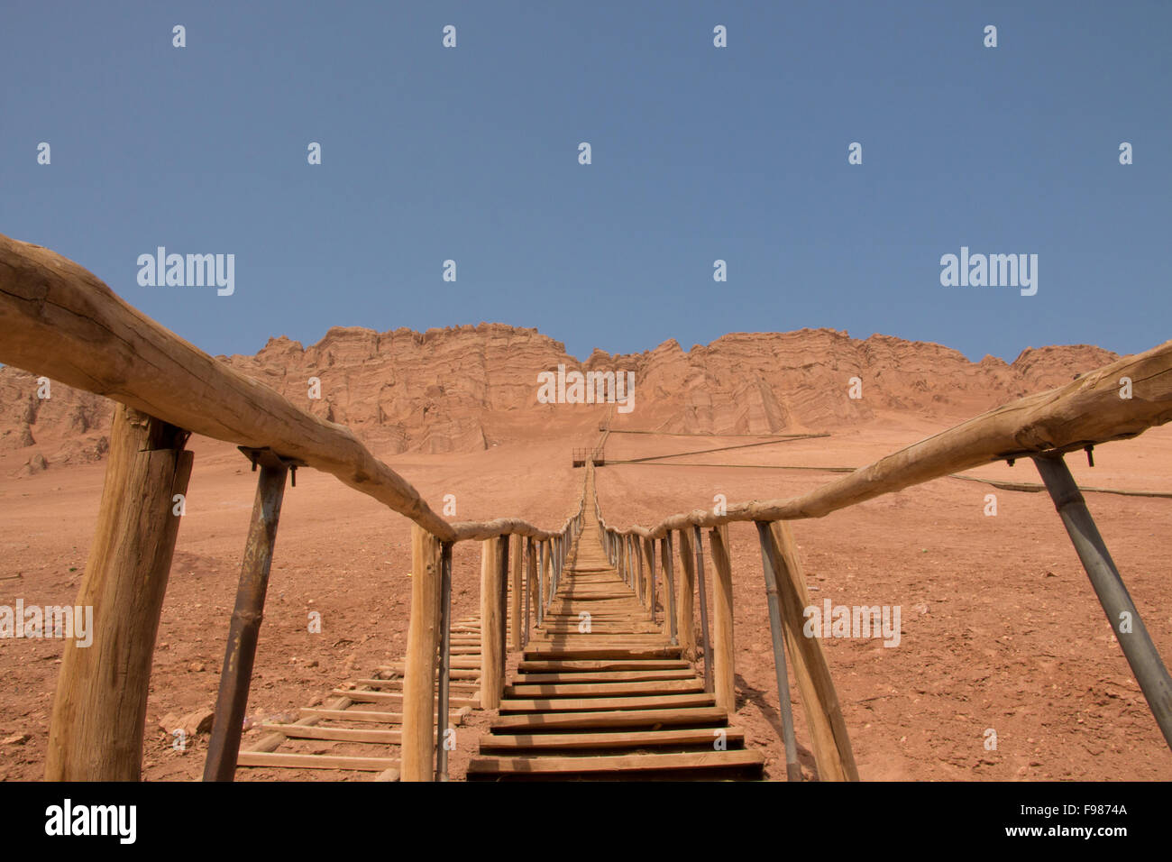 Steep mountain hi-res stock photography and images - Alamy