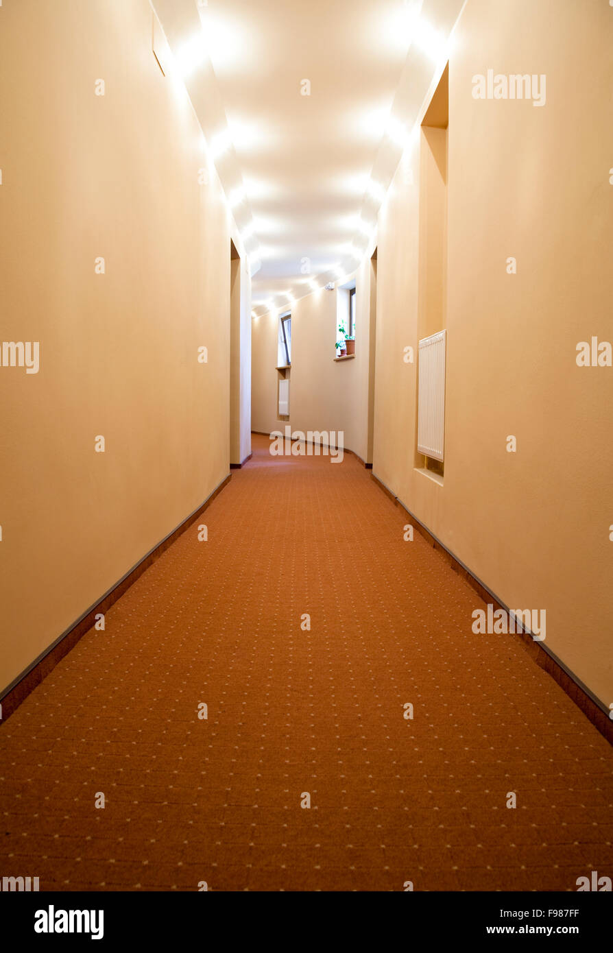 Empty hotel interior hi-res stock photography and images - Alamy