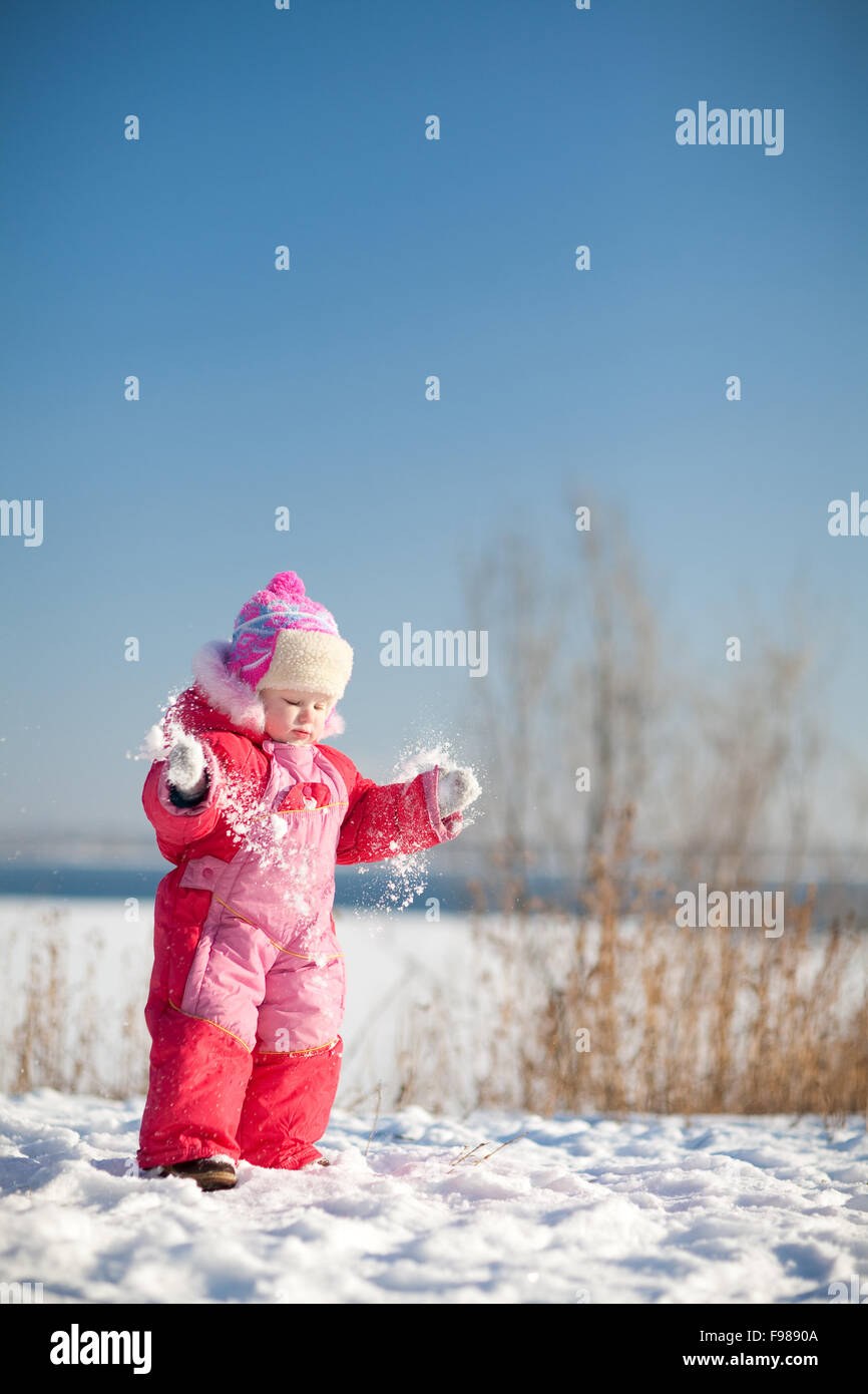 child in winter Stock Photo - Alamy