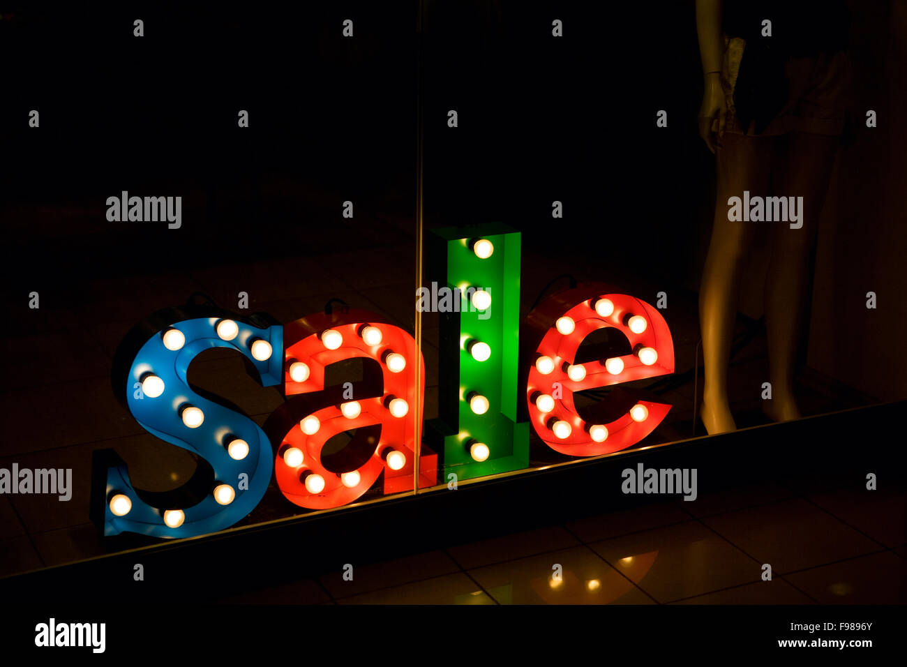 Idea advertisement hi-res stock photography and images - Alamy