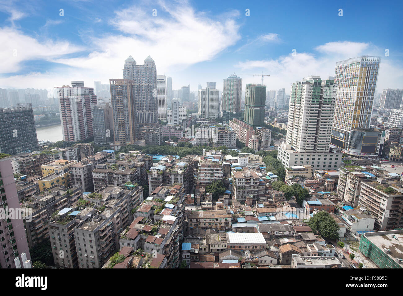 Cityscape skyline view hi-res stock photography and images - Alamy
