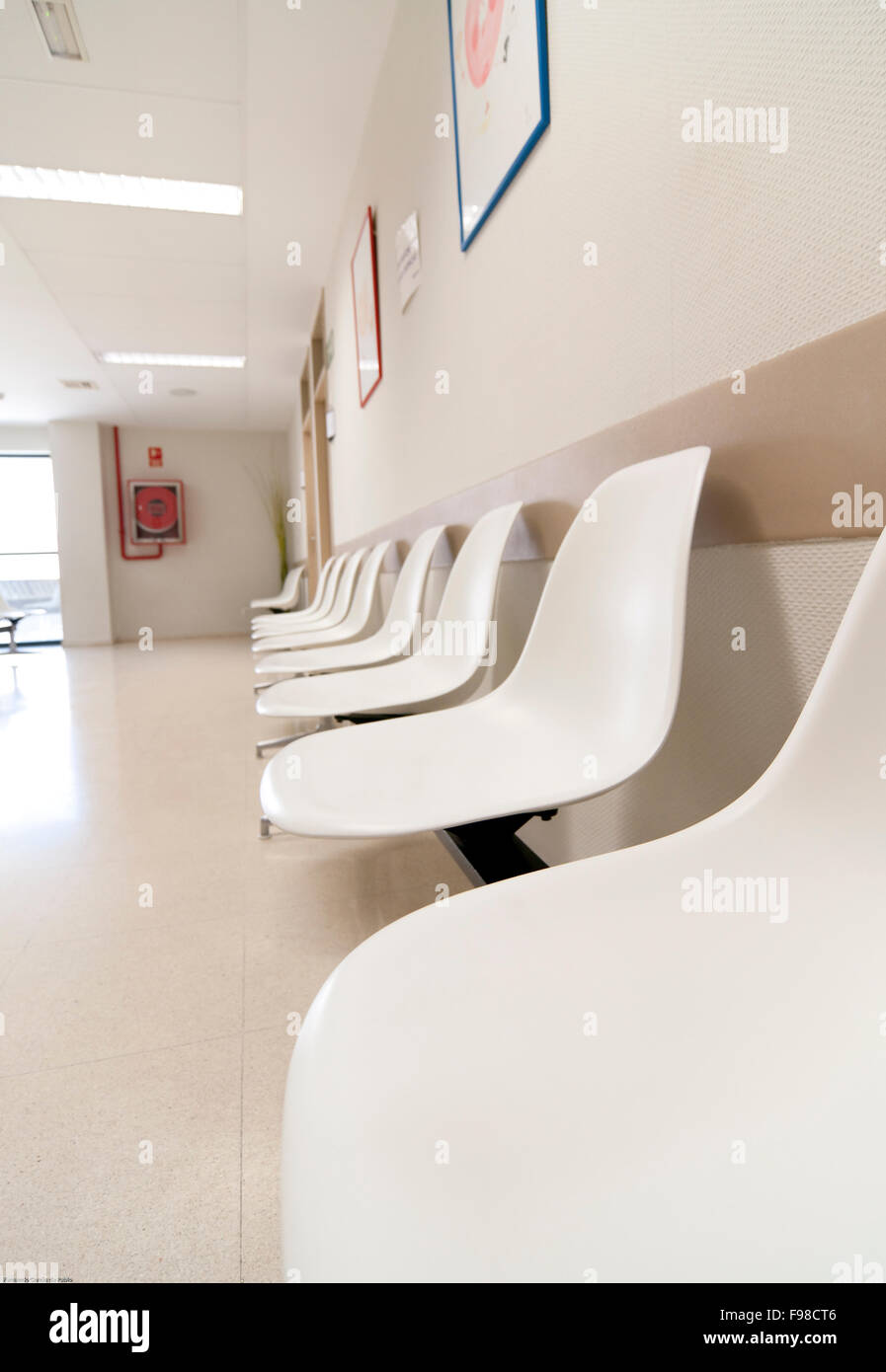 Waiting room built structure hi-res stock photography and images - Alamy