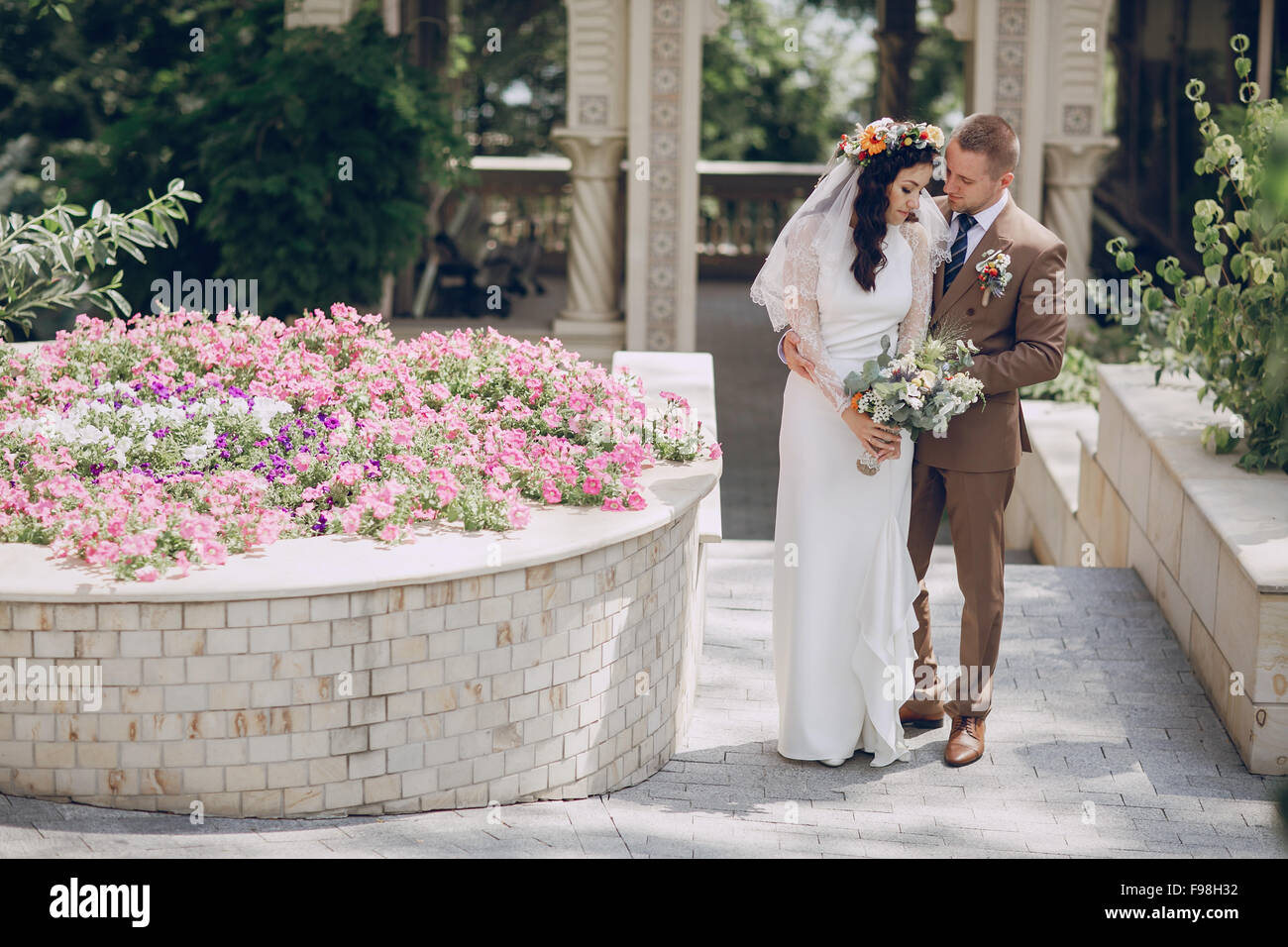 sunny wedding day Stock Photo - Alamy