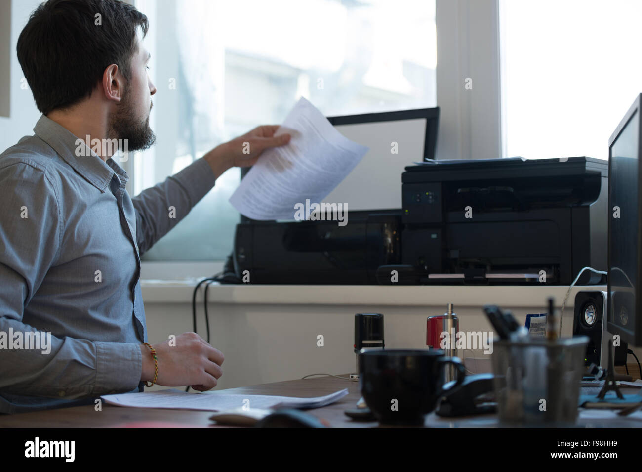 Printing document hi-res stock photography and images - Alamy