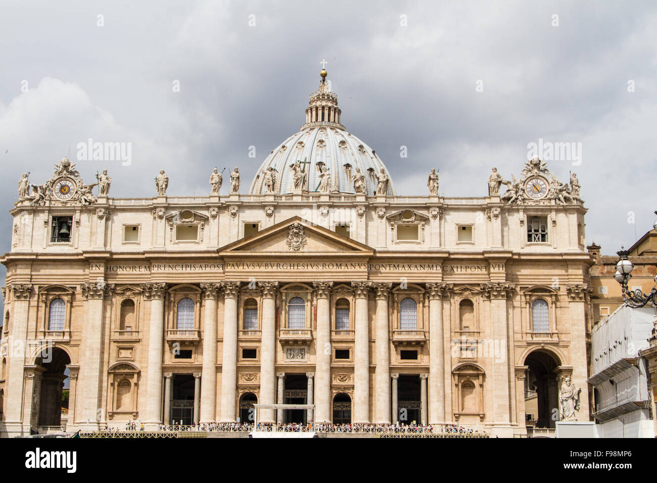 Basilica di San Pietro, Rome Italy Stock Photo - Alamy