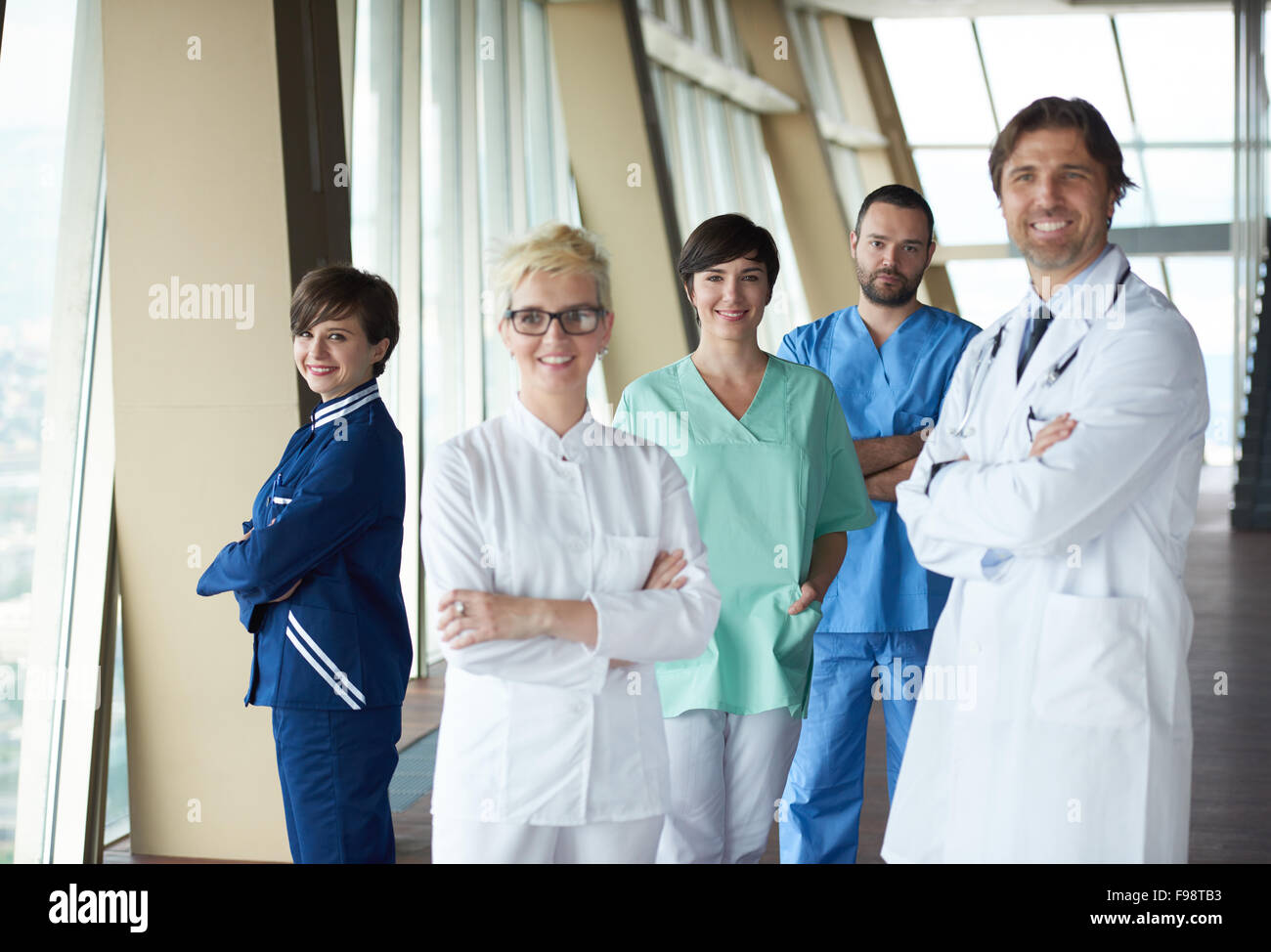 Group doctors medical staff hi-res stock photography and images - Alamy