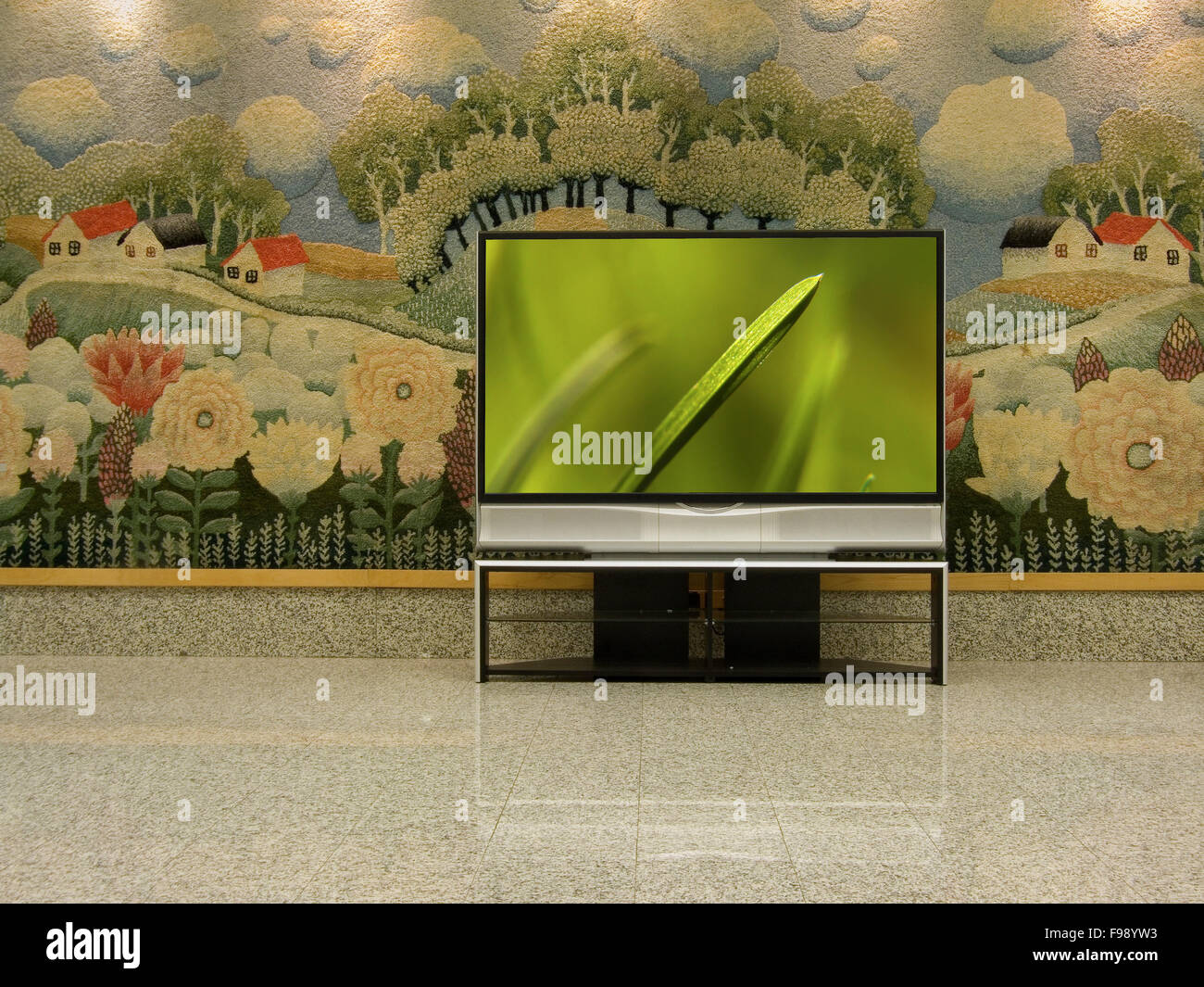 big plasma screen Stock Photo - Alamy