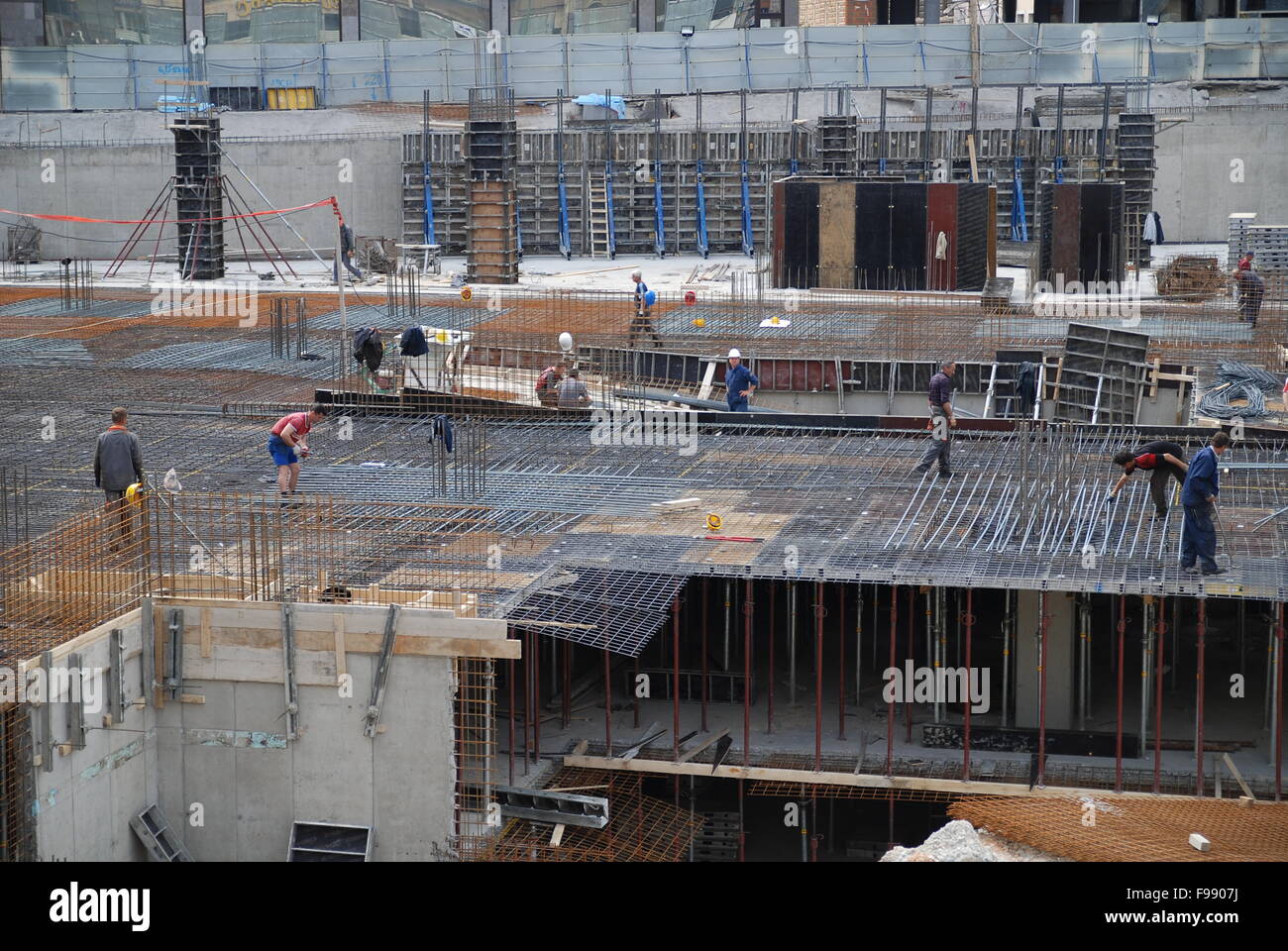 Constrction worker hi-res stock photography and images - Alamy