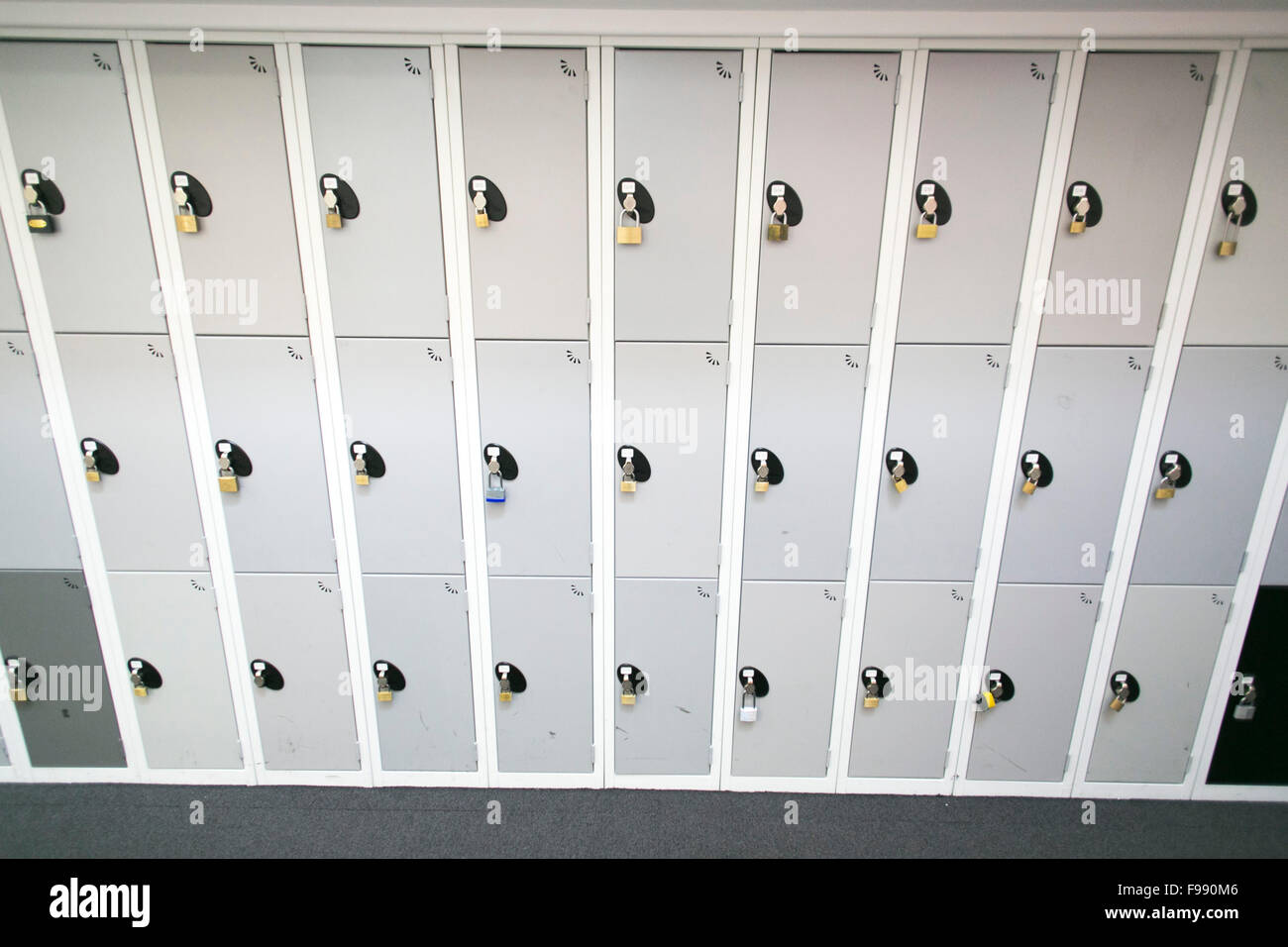Lockers hi-res stock photography and images - Alamy