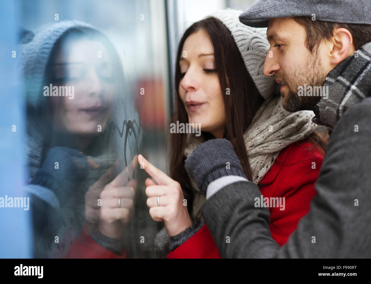Window with writing hi-res stock photography and images - Alamy