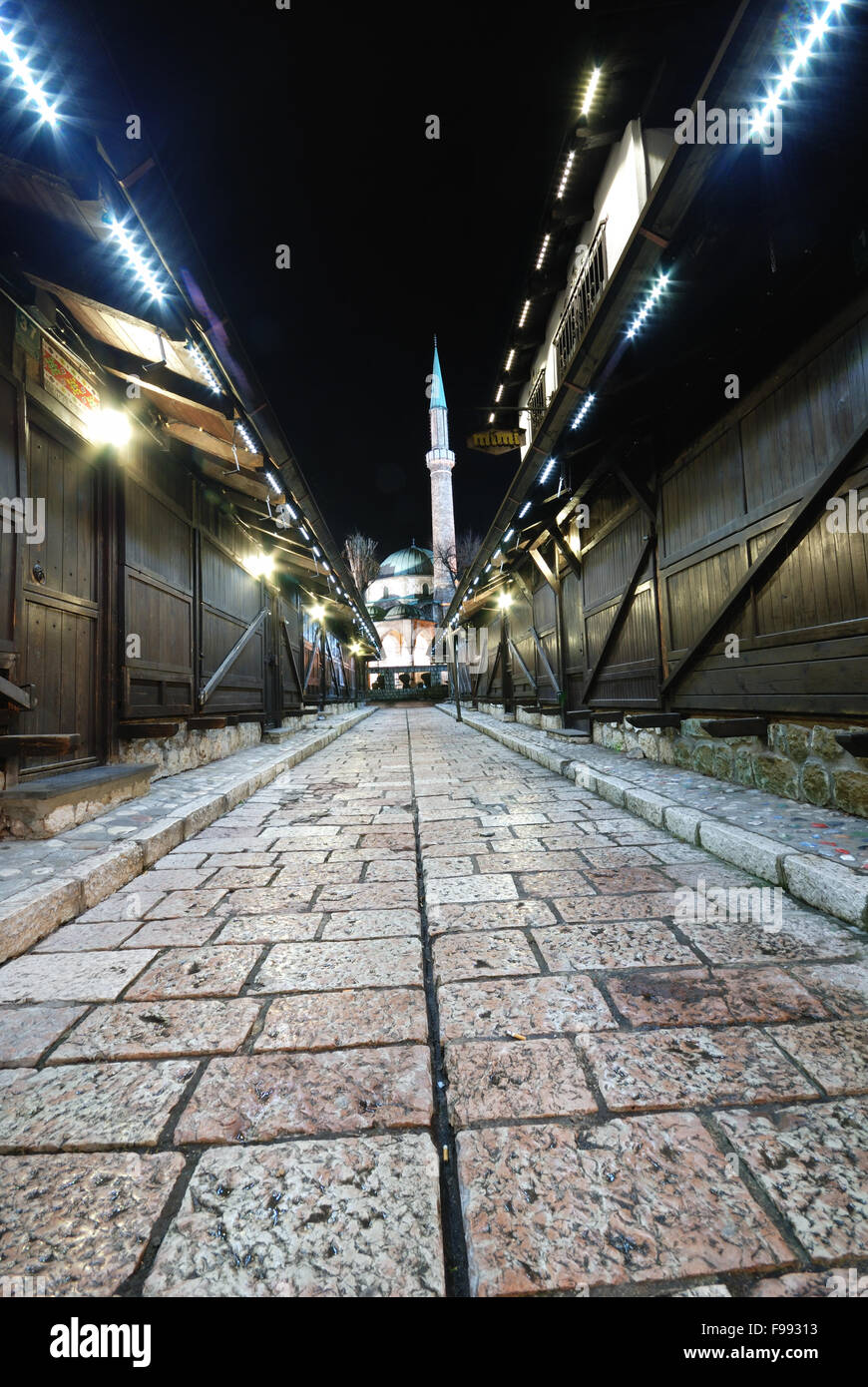 A look at the city at night Stock Photo - Alamy