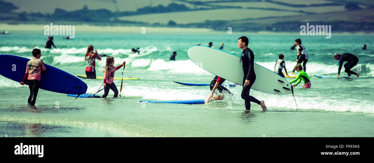 Polzeath surf hi-res stock photography and images - Alamy