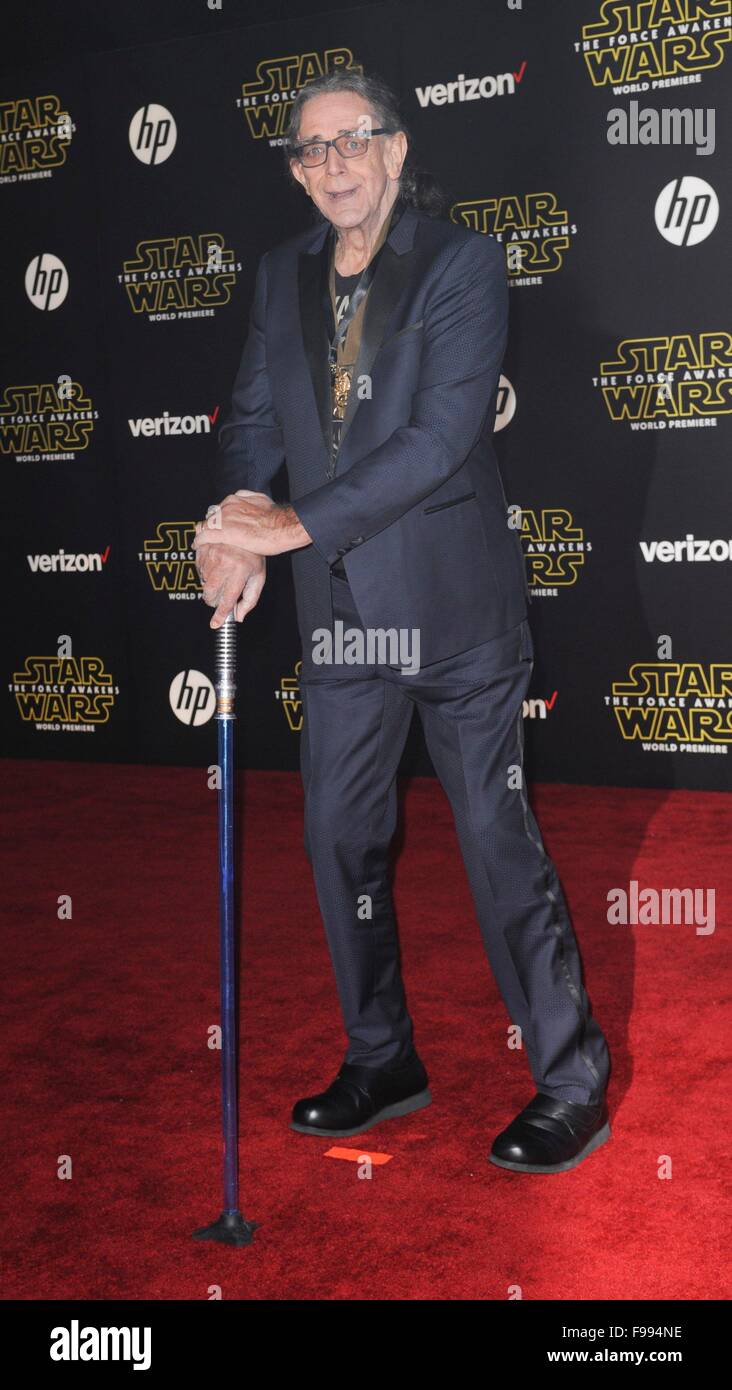 Los Angeles, CA, USA. 14th Dec, 2015. Peter Mayhew at arrivals for STAR ...