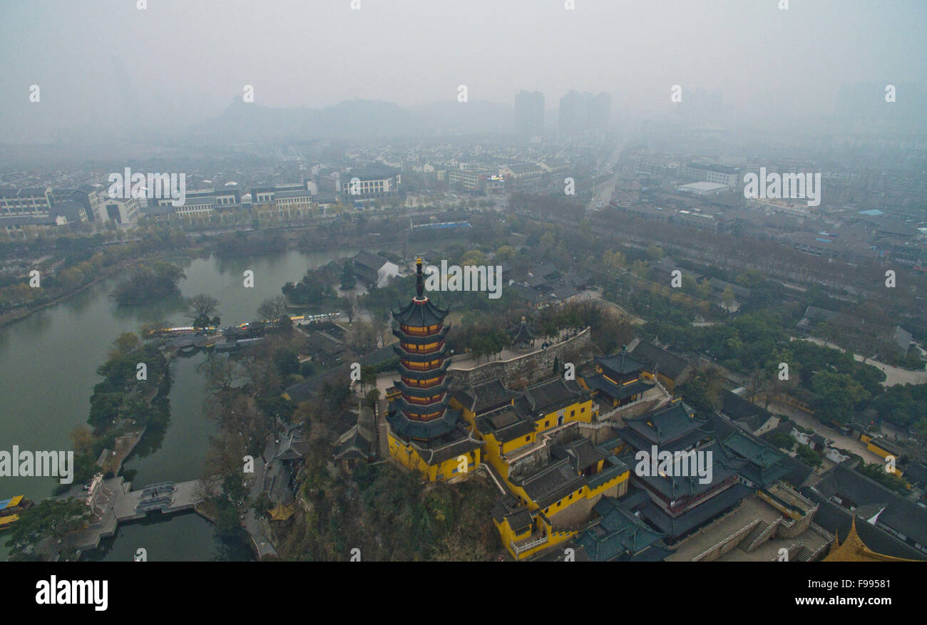 Zhenjiang hi-res stock photography and images - Alamy