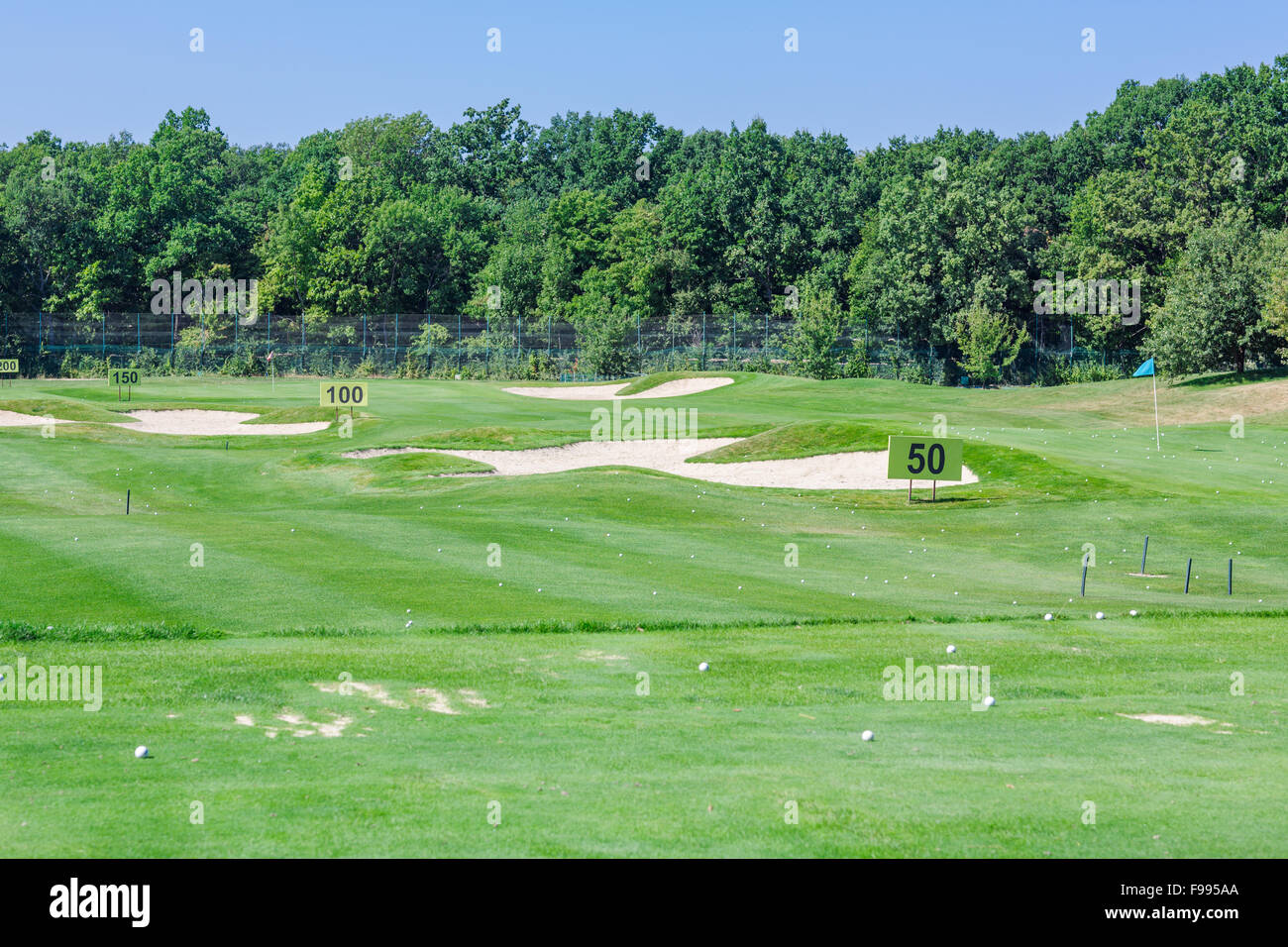 Perfect wavy ground with nice green grass on a golf field Stock Photo ...