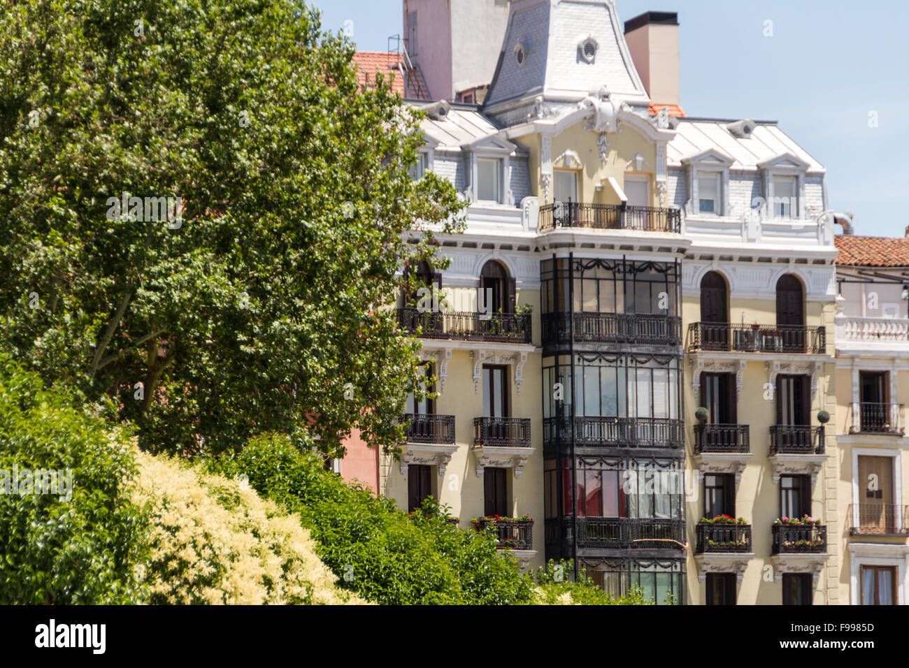 Street View in Madrid Stock Photo - Alamy