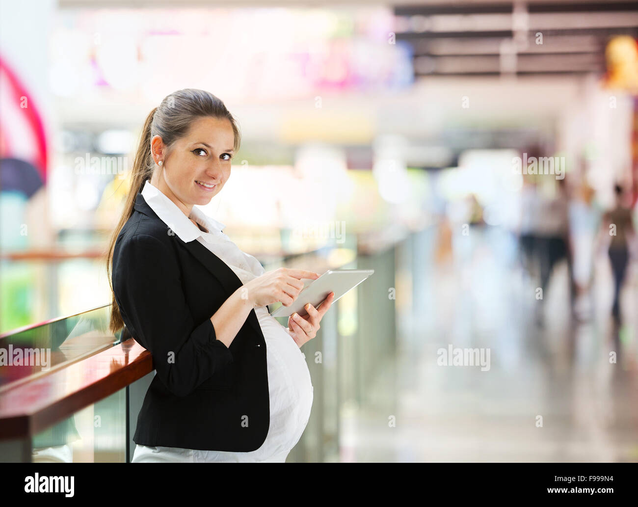 Pregnant busy hi-res stock photography and images - Alamy