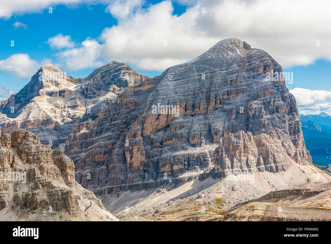 Italy Dolomites Tofane di Rosez View of Lagazuoi Stock Photo - Alamy