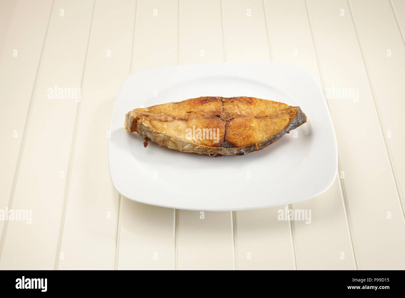deep fried slice of the seer fish Stock Photo - Alamy