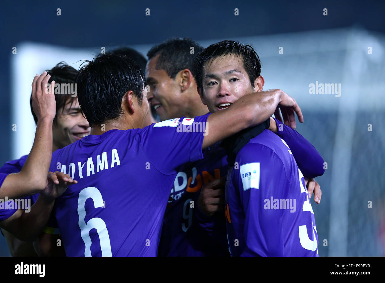 Kanagawa, Japan. 10th Dec, 2015. Sanfrecce Hiroshima team group ...