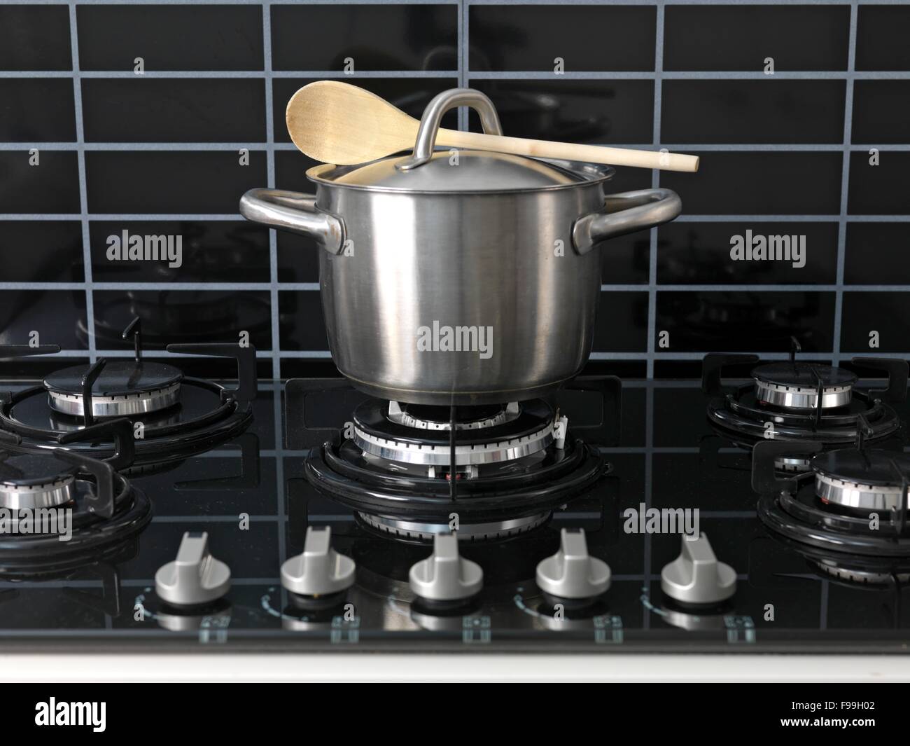 Stove Top Cooking, Stove Top Cooking Stock Photo - Alamy