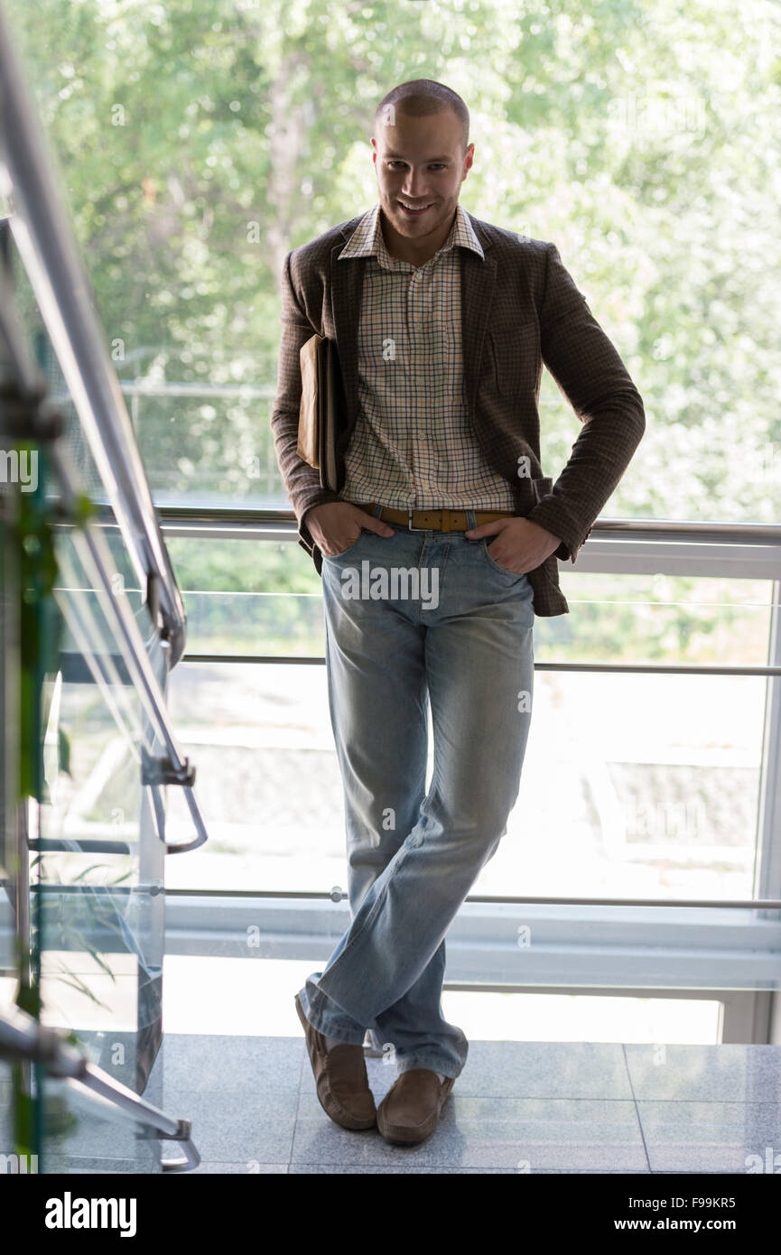 Relaxed interior hi-res stock photography and images - Alamy