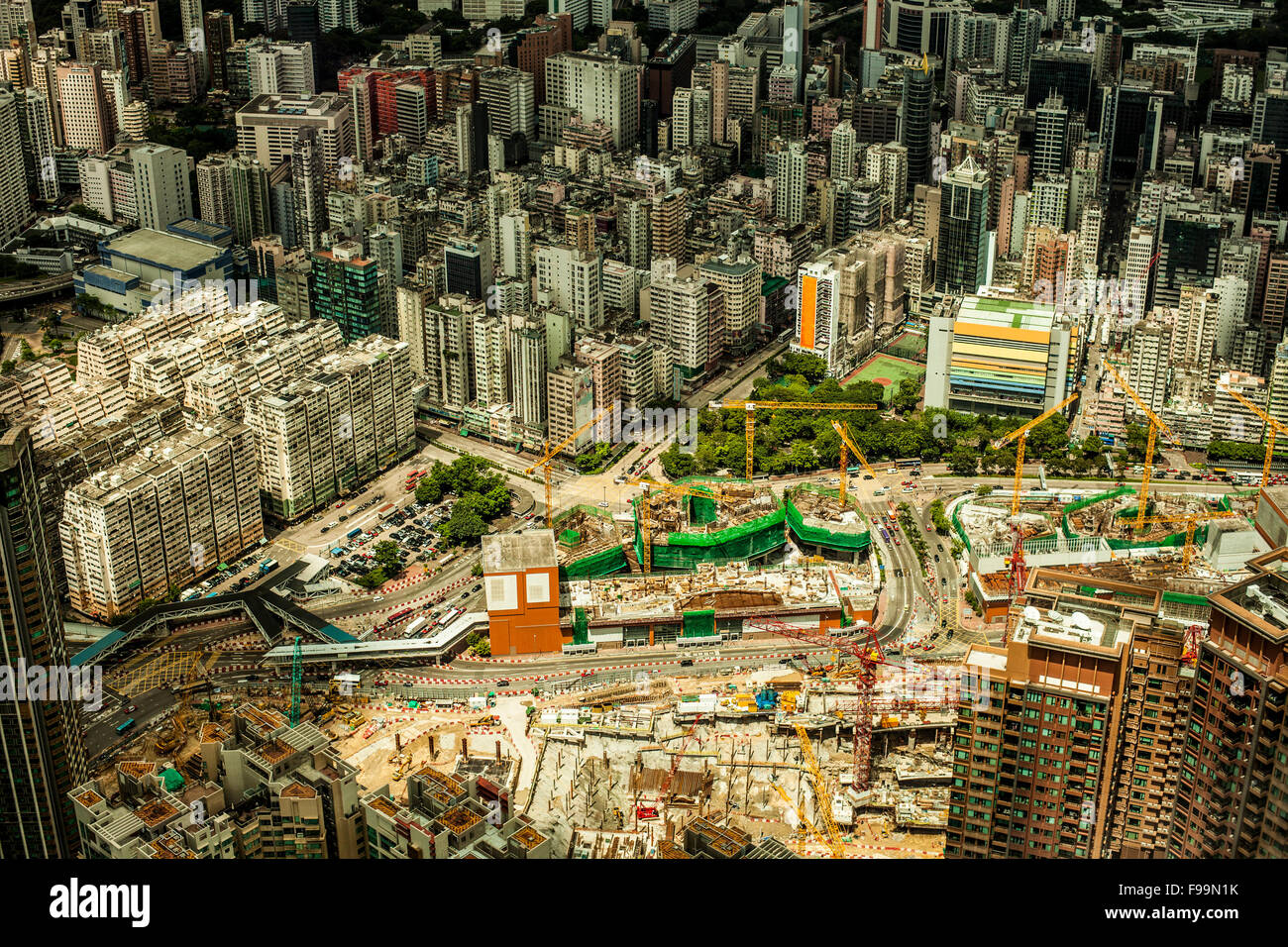 Construction site in a crowded city Stock Photo - Alamy
