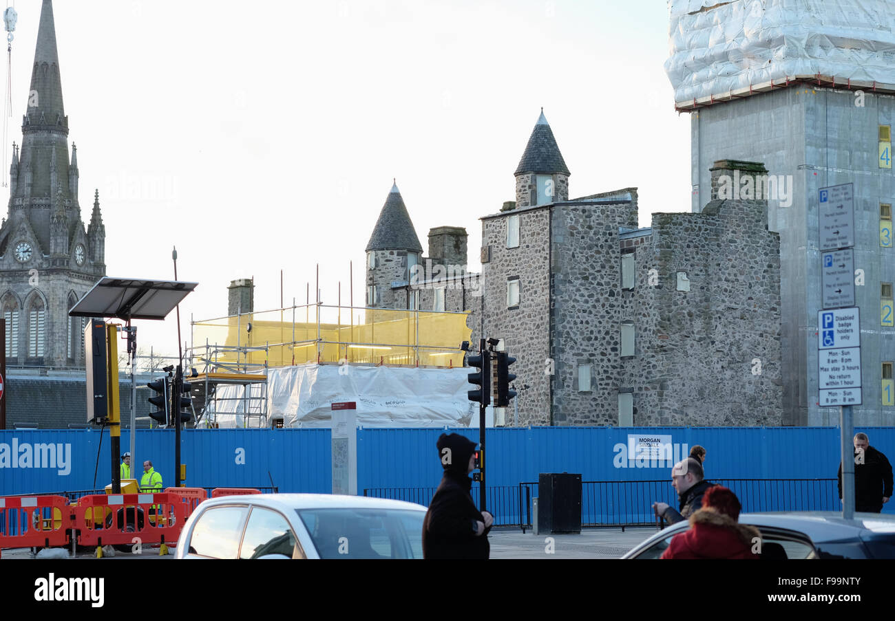 Marischal Square development surrounding historic Provost Skene's House ...