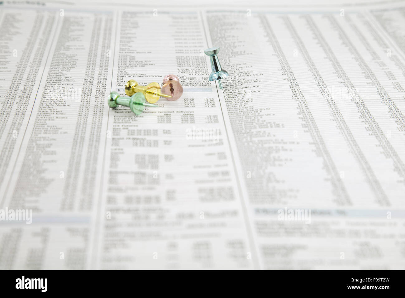 Black notice board with pins hi-res stock photography and images - Alamy