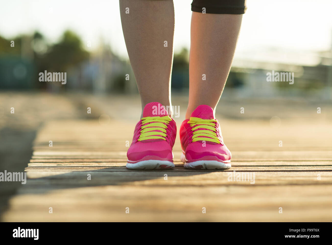 Female jogging feet hi-res stock photography and images - Alamy