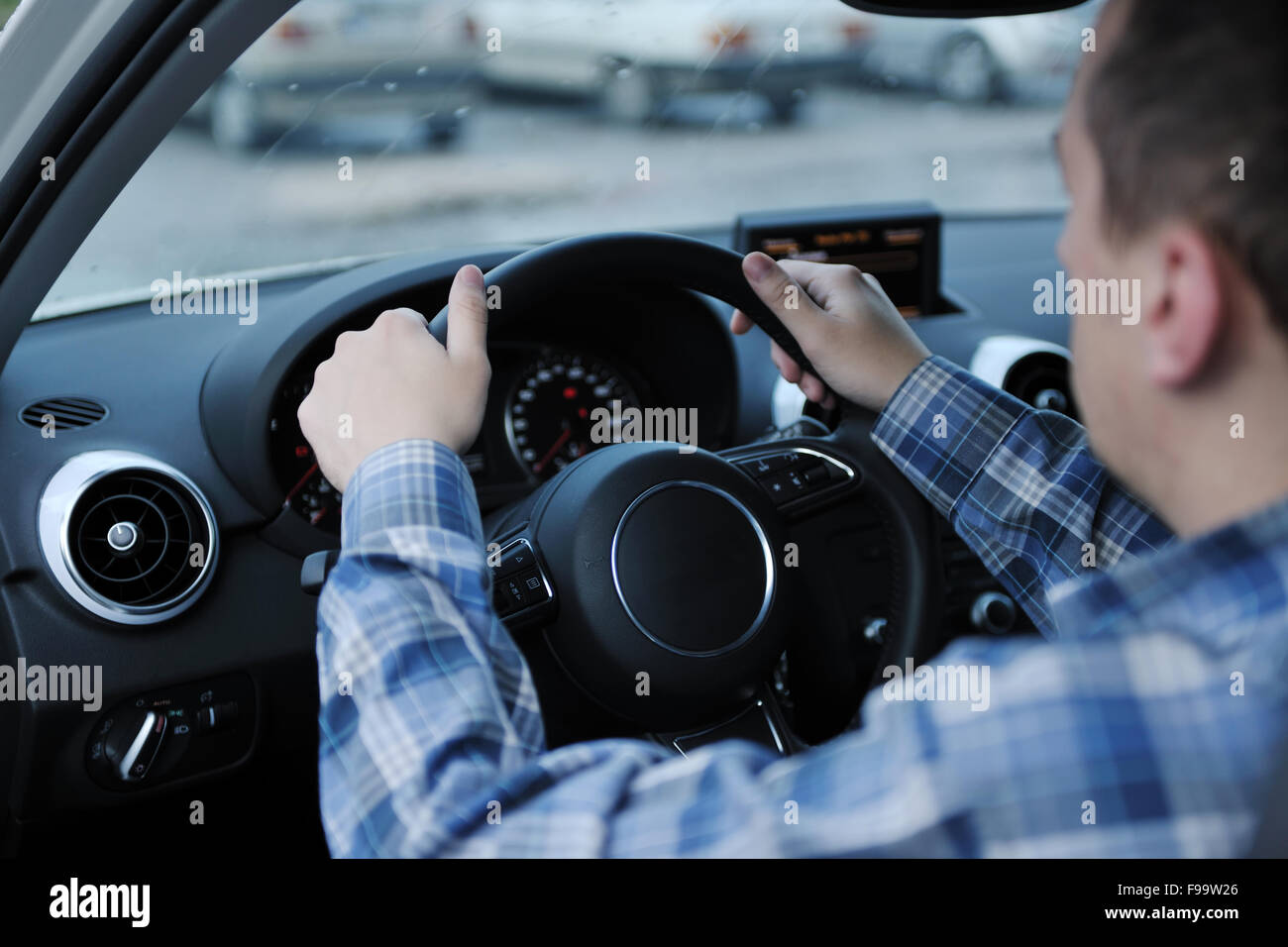 Car onboard technology hi-res stock photography and images - Alamy