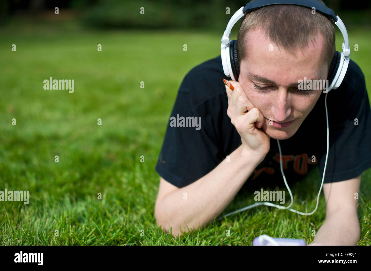 Listen do the music Stock Photo - Alamy