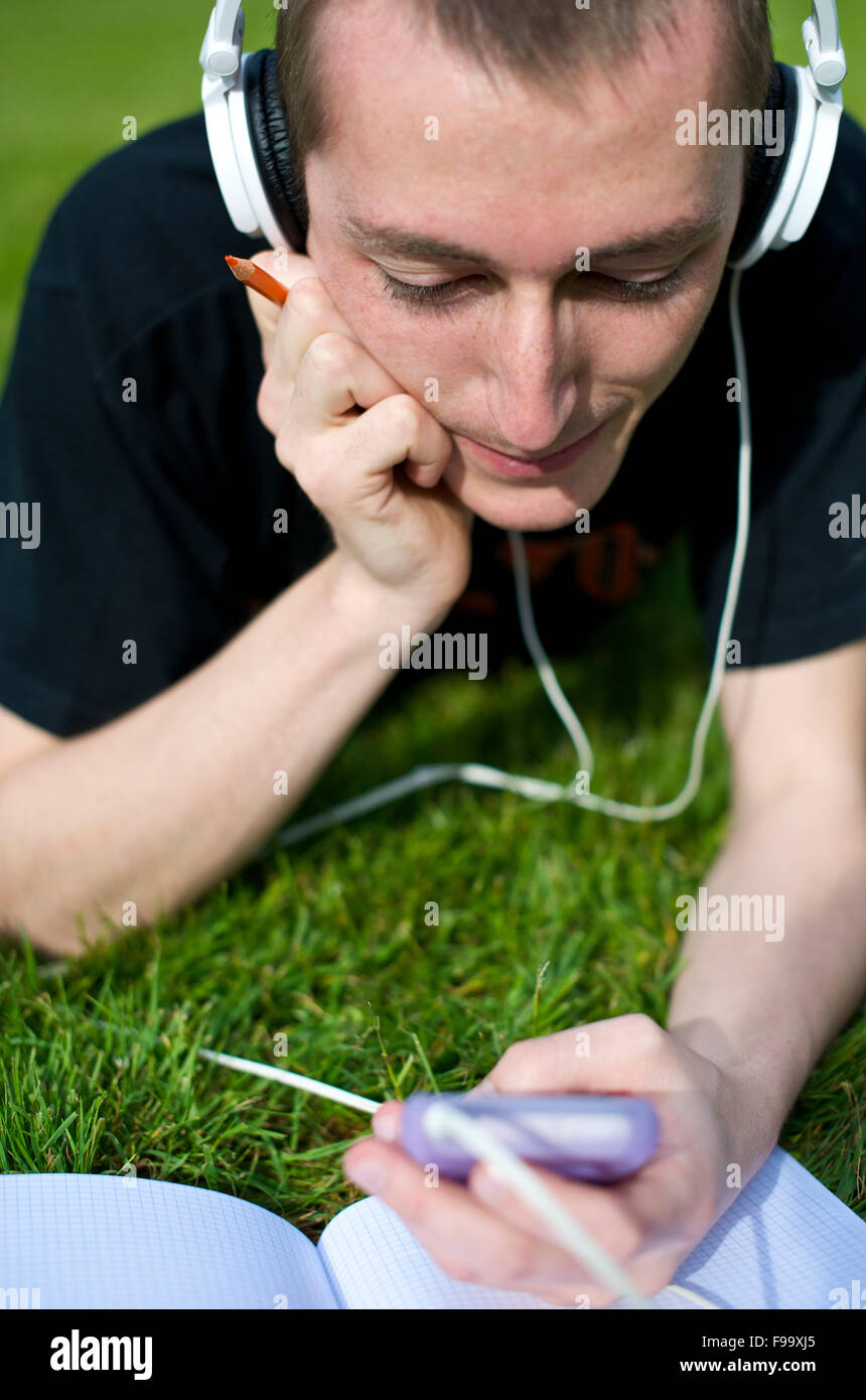 Listen do the music Stock Photo - Alamy