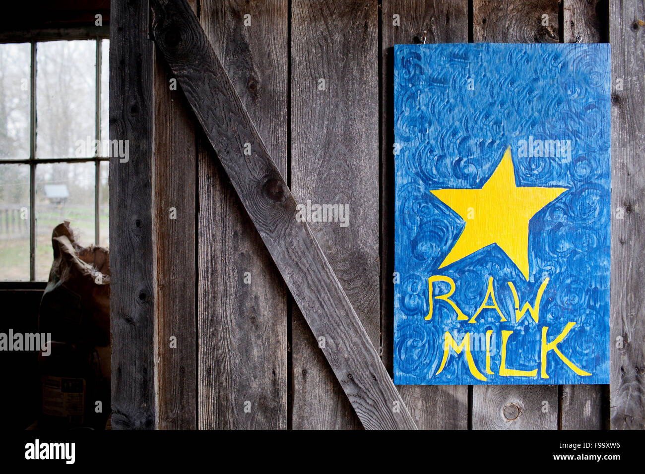 Raw sign hi-res stock photography and images - Alamy