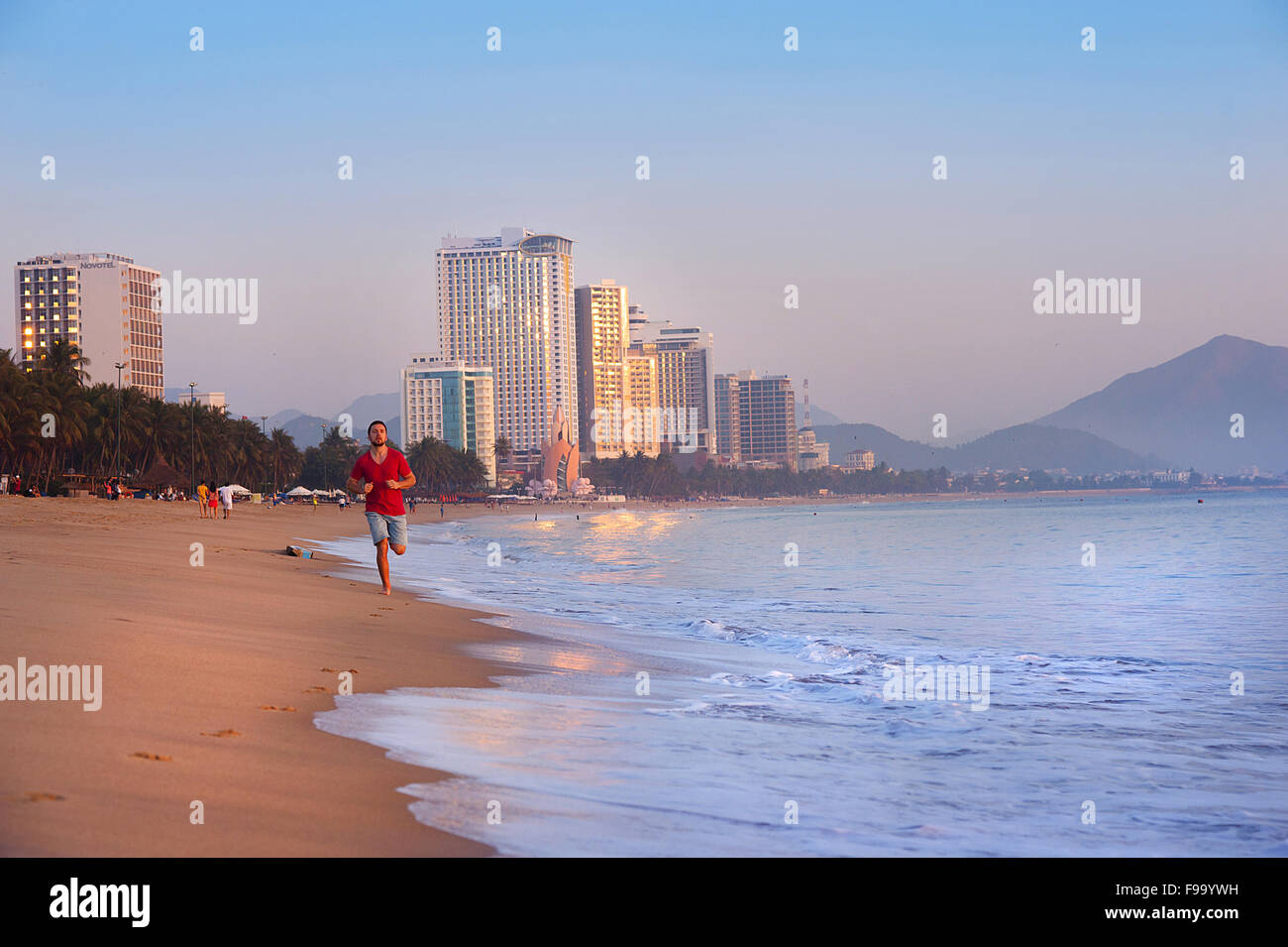 Young man silhouette running hi-res stock photography and images - Alamy