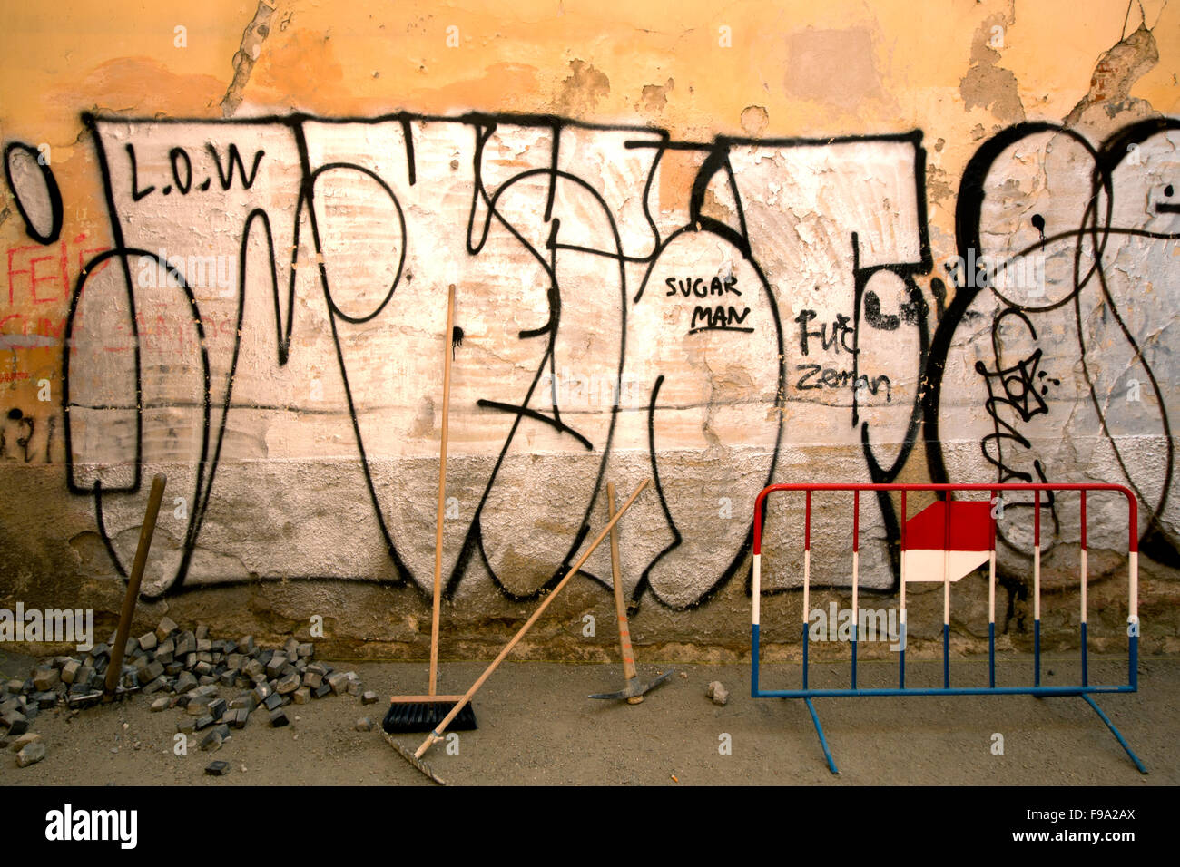 Worker's site with graffiti wall Stock Photo - Alamy
