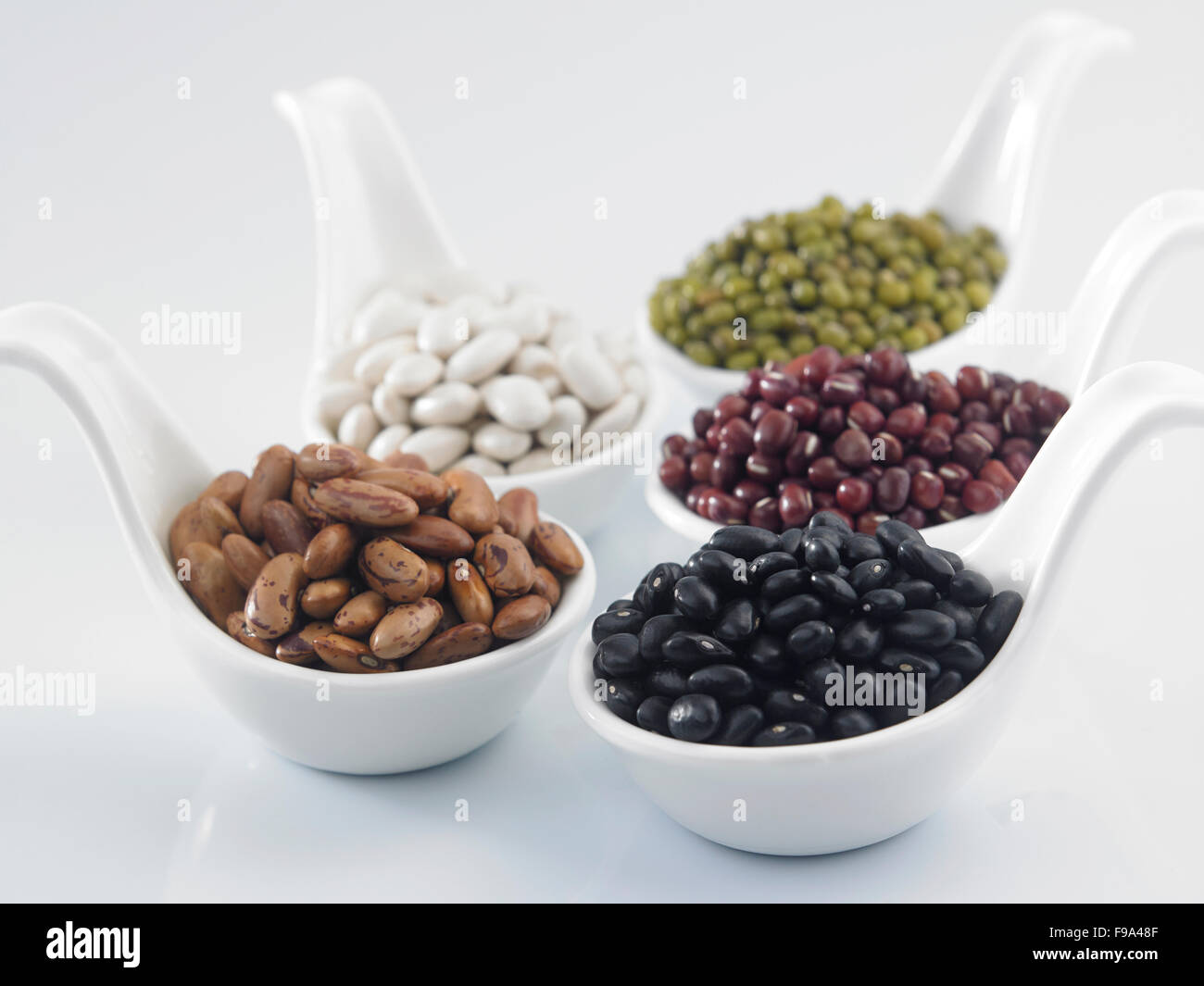 five different colour organic soup beans Stock Photo - Alamy