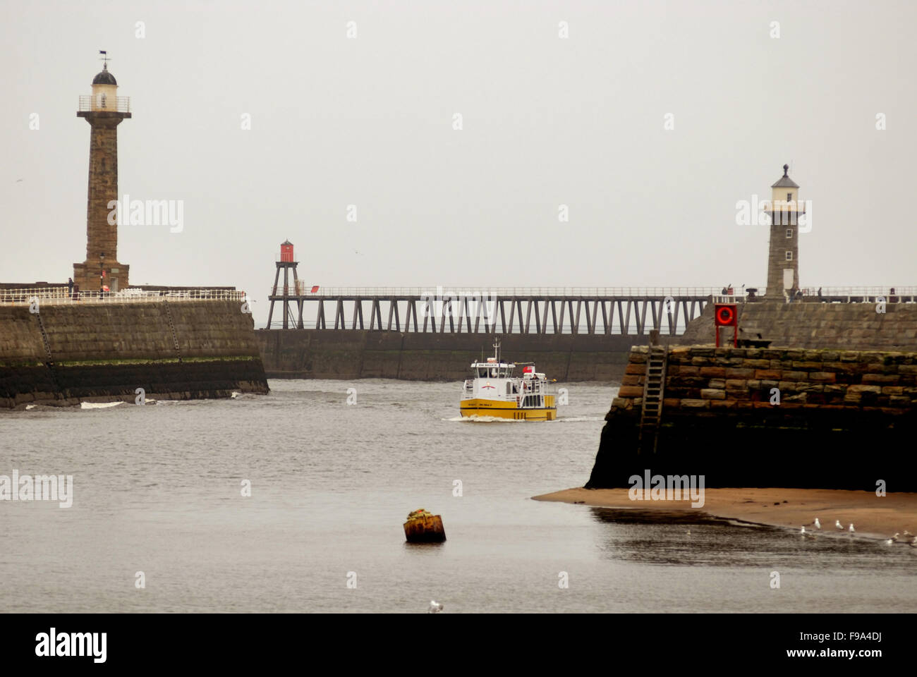 Whitby harbour, North Yorkshire Stock Photo - Alamy