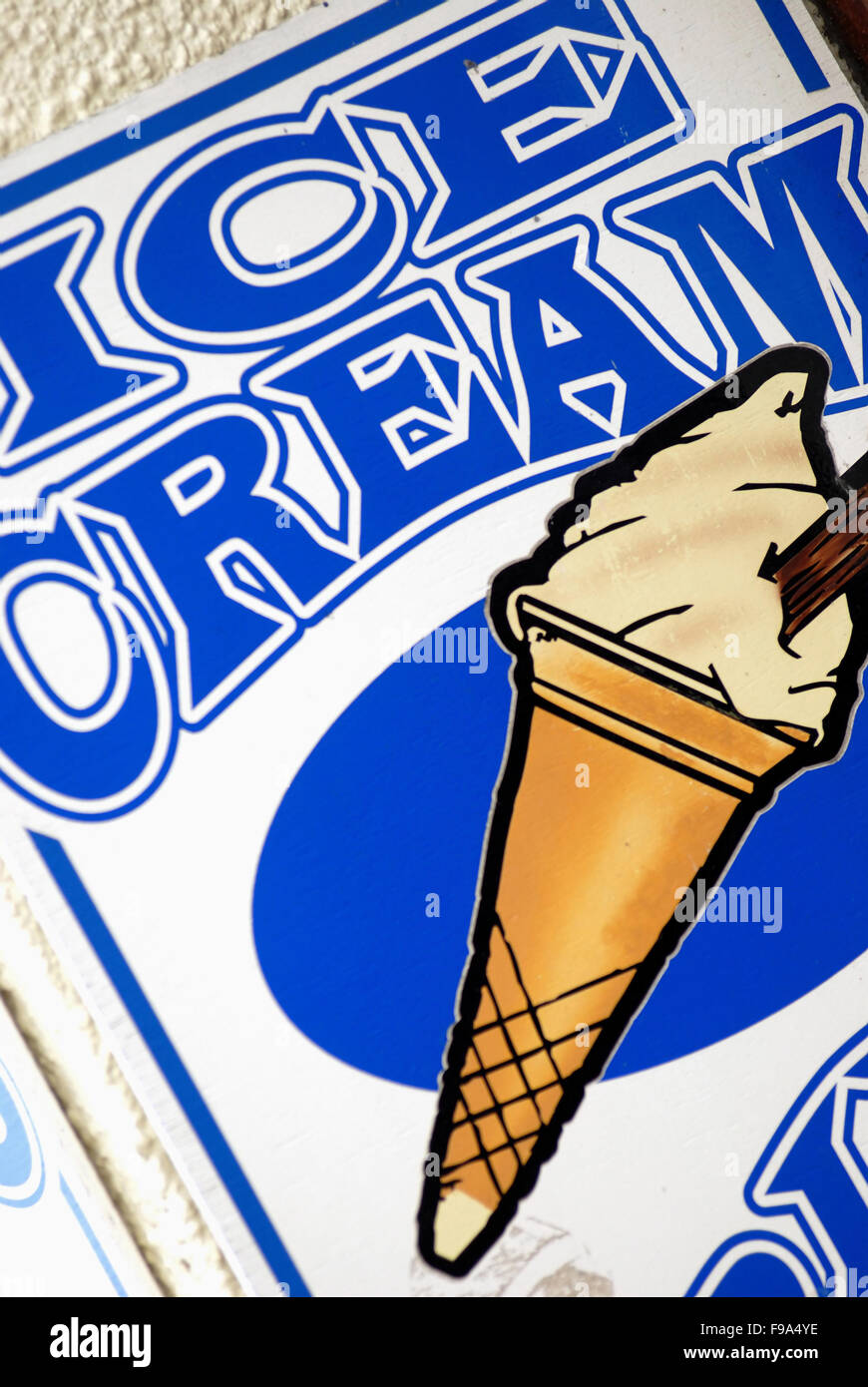99 ice cream sign hi-res stock photography and images - Alamy