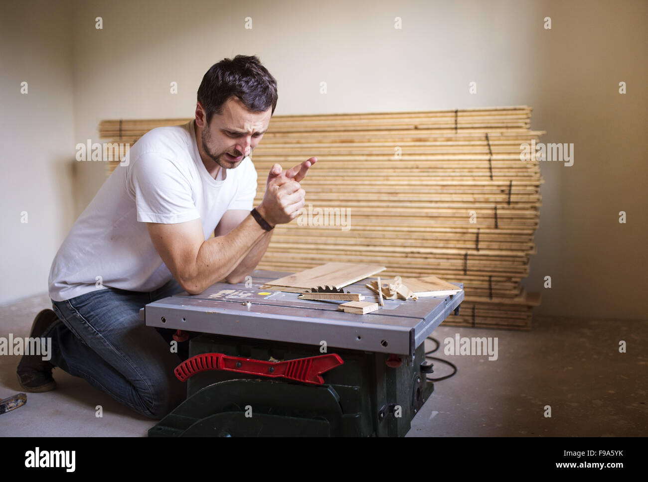 Circular saw accident hi-res stock photography and images - Alamy