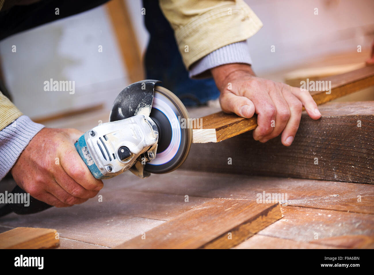 Hand grinding hi-res stock photography and images - Alamy