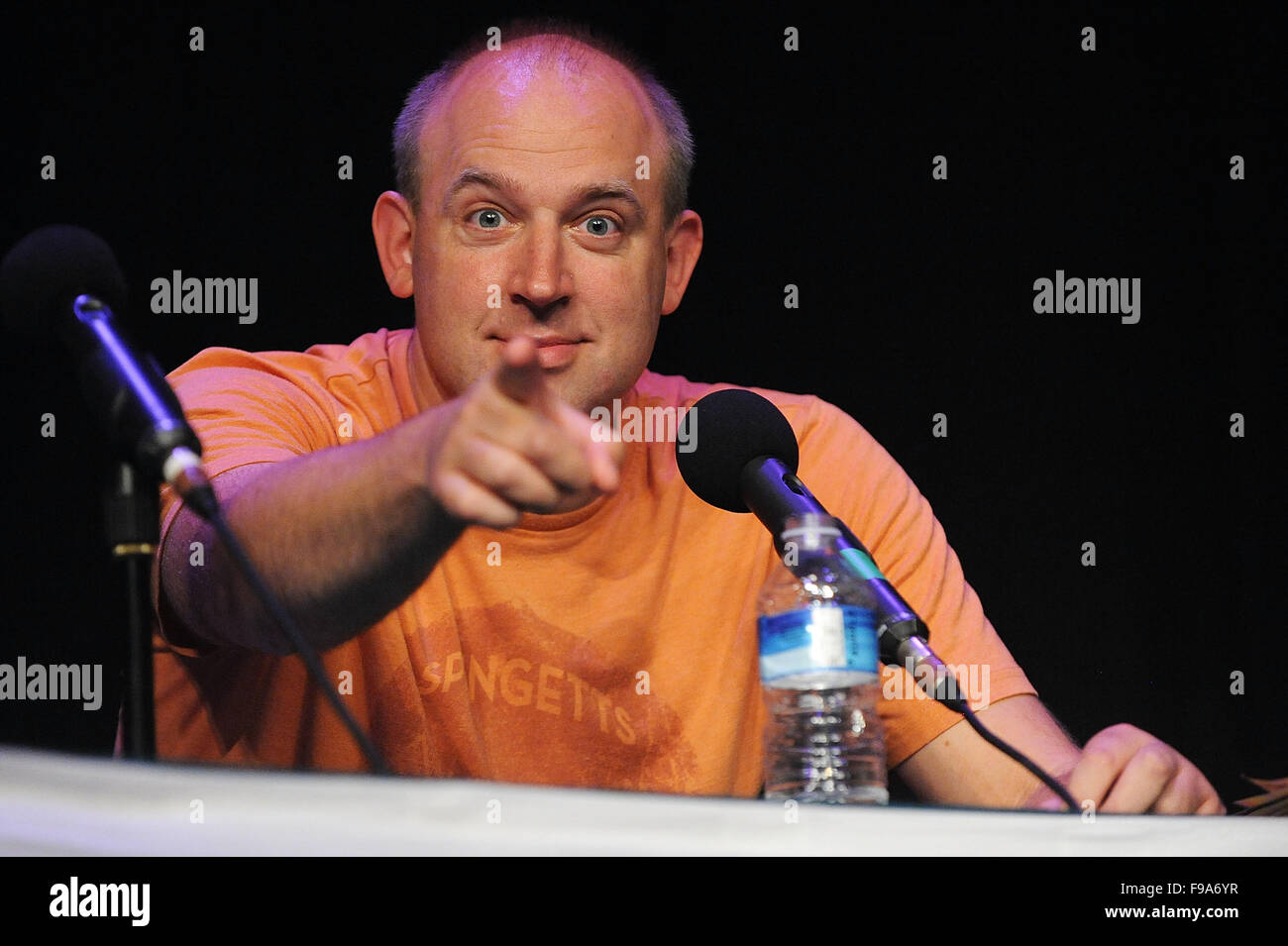 Tim vine comedian hi-res stock photography and images - Alamy