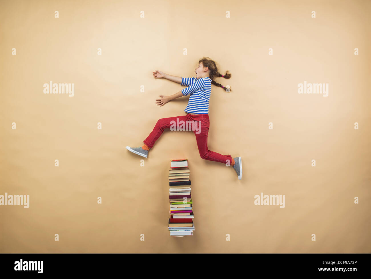 Happy kids playing in hi-res stock photography and images - Alamy