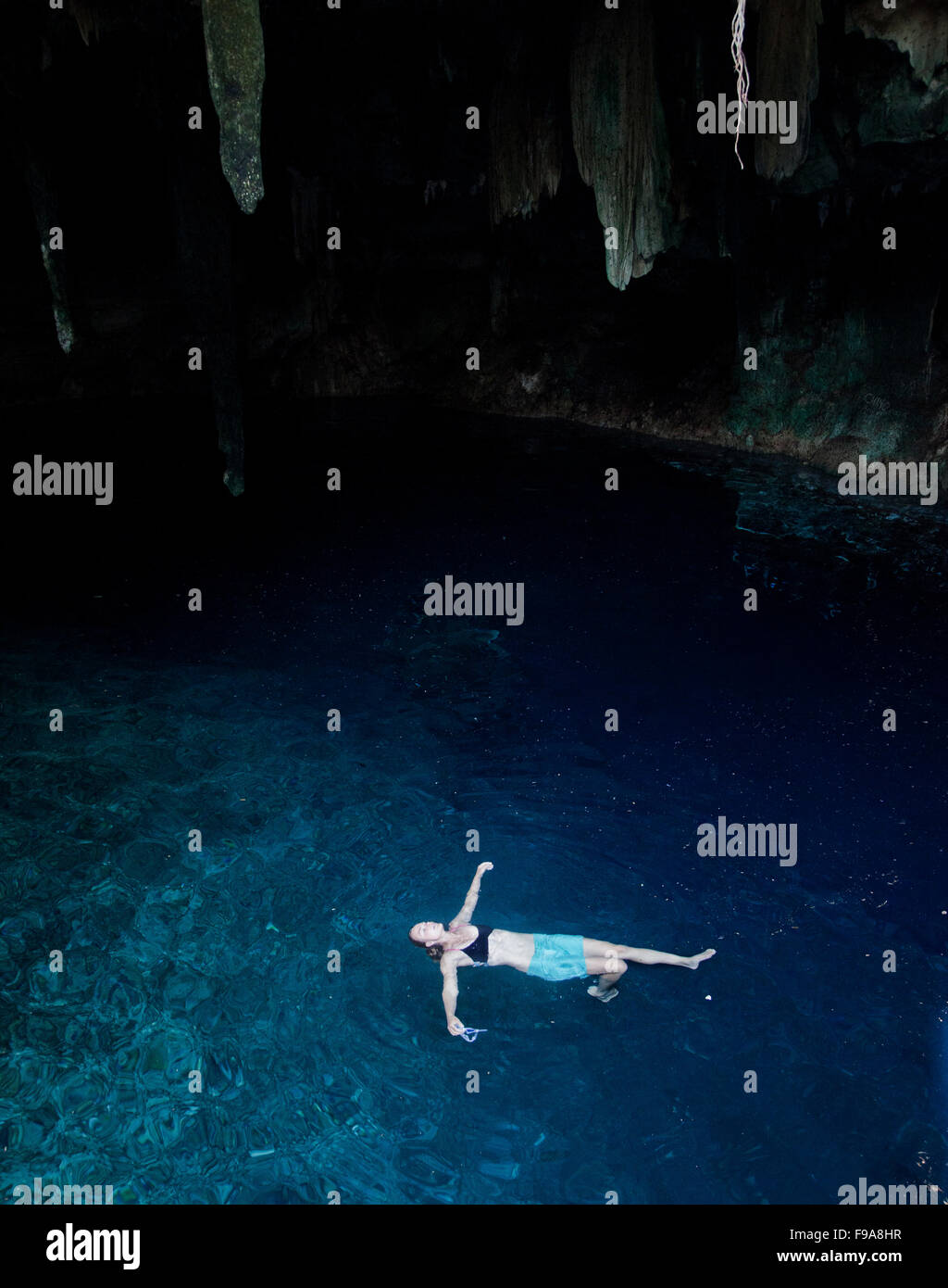 Cenotes hi-res stock photography and images - Alamy