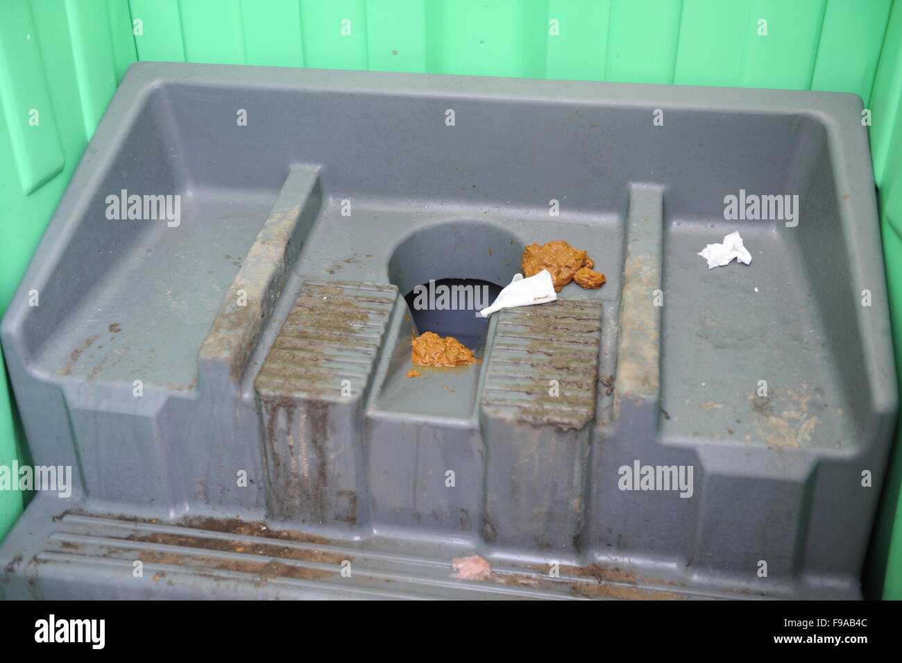 Dirty Portaloo toilets in the Jungle refugee camp in Calais 'Jungle ...