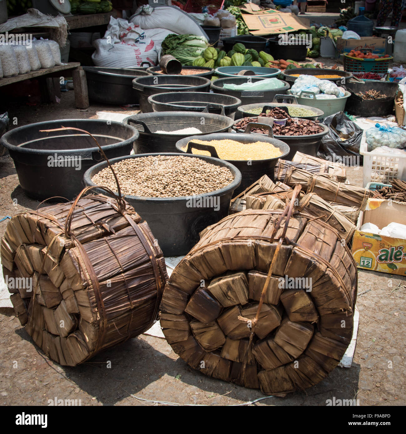 Labuan bajo picture hi-res stock photography and images - Alamy
