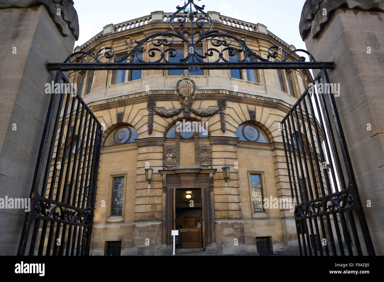 Sheldonian Theatre entrance, Oxford University Stock Photo - Alamy